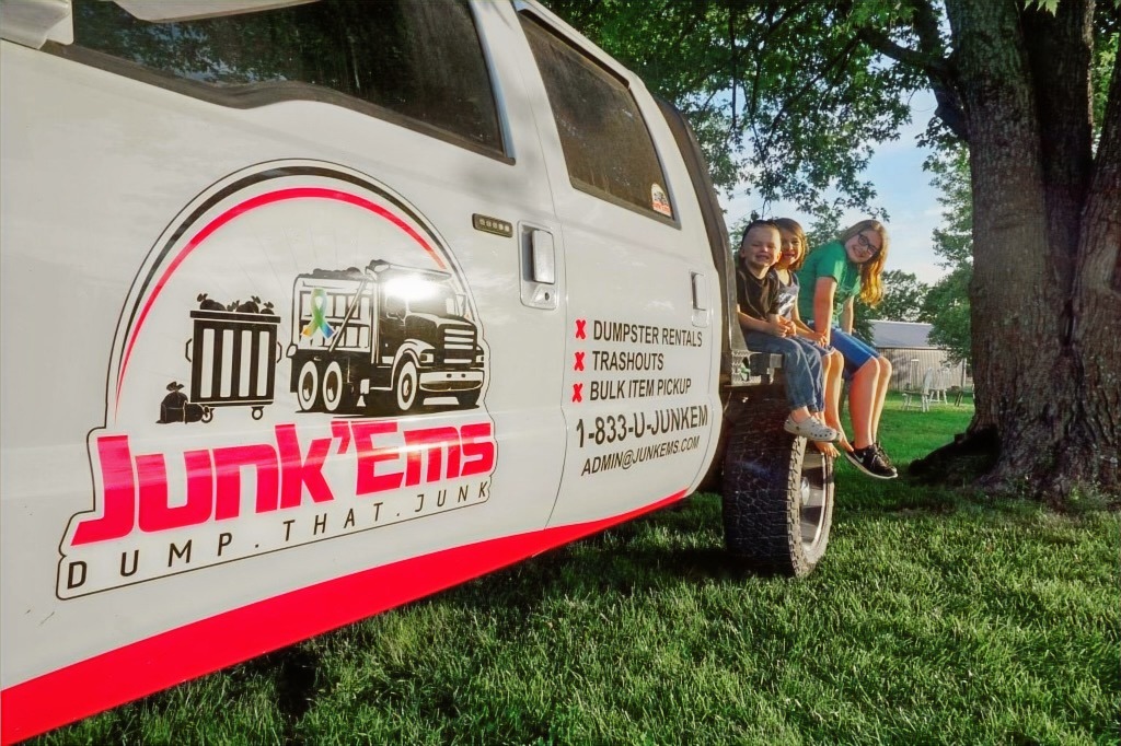 About - Junk'Ems